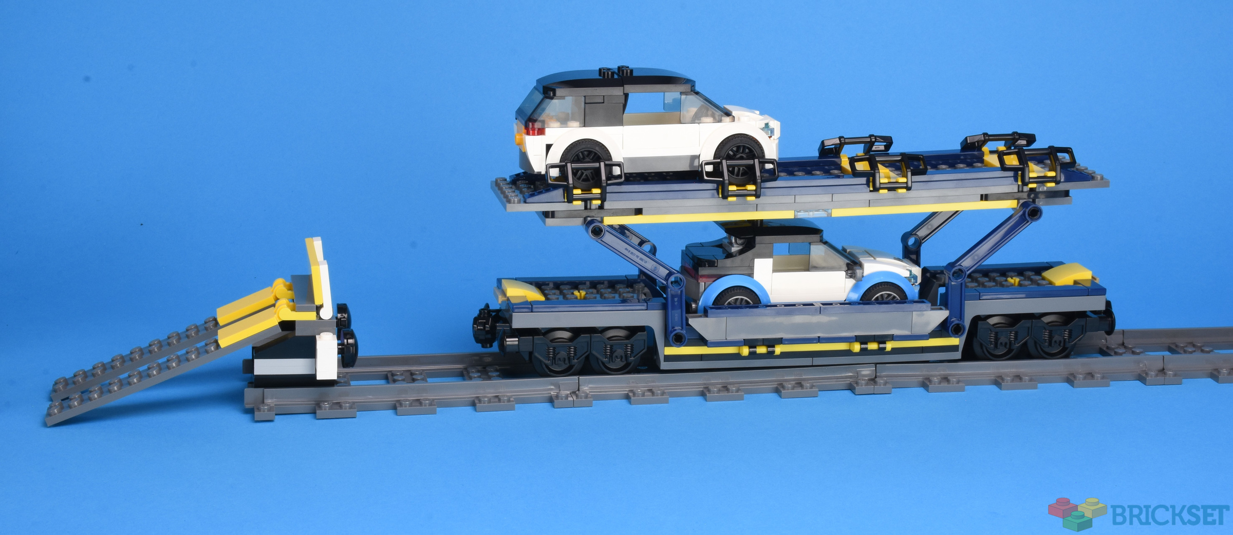 LEGO 60336 Freight Train review | Brickset